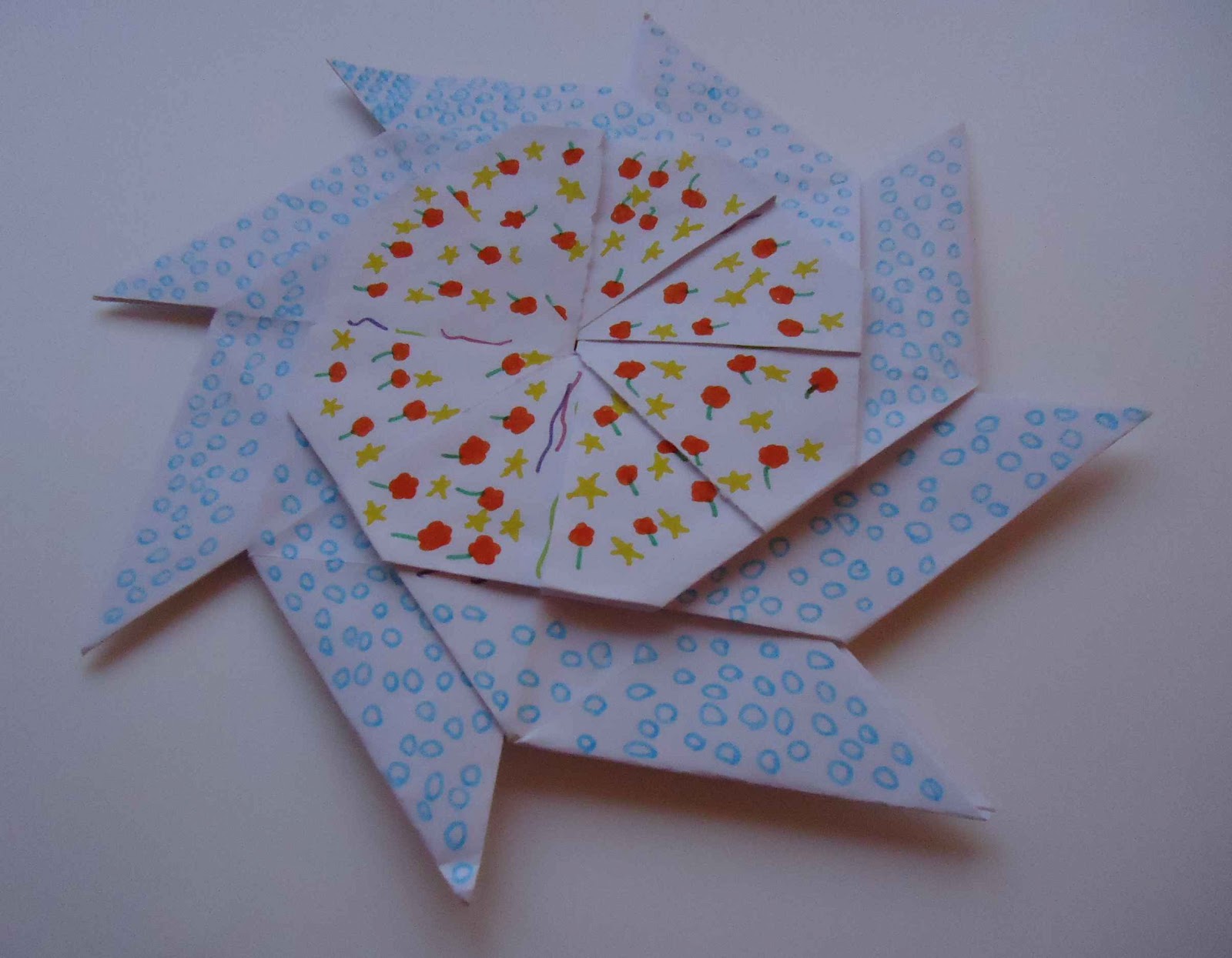 Créatif avec moi: Frisbee origami