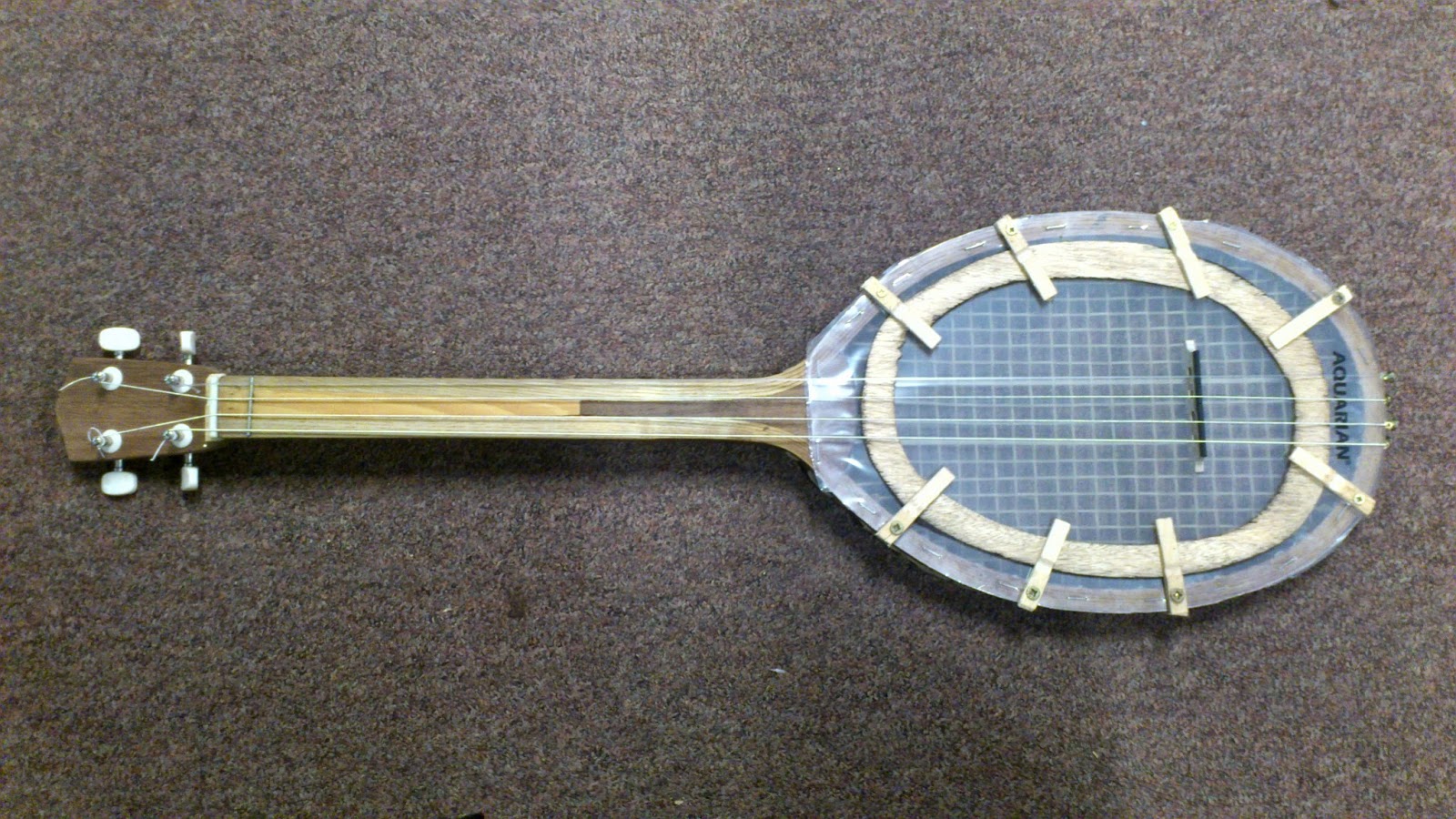 Haüfcut Instruments : How to build a 4 string Tennis Racquet Banjo