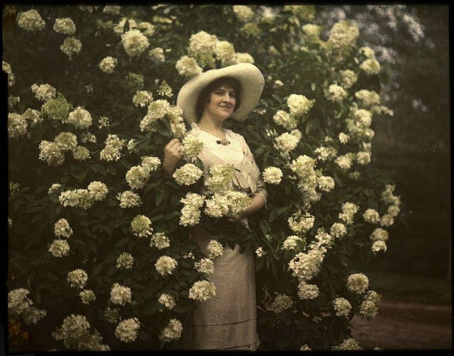 Life in Early Color Photography ~ Vintage Everyday