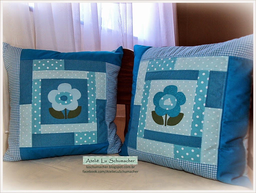 Ateliê Lu Schumacher: Capa de almofada em patchwork com patchcolagem - Azul