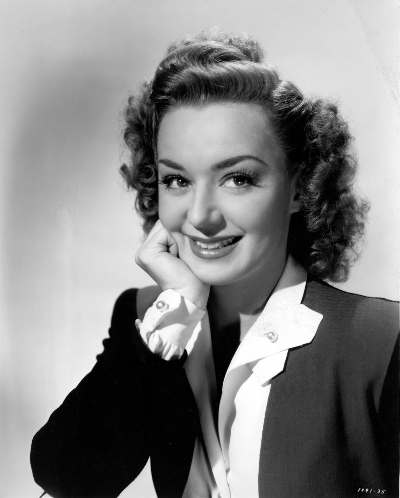 Slice of Cheesecake: Anne Shirley, pictorial