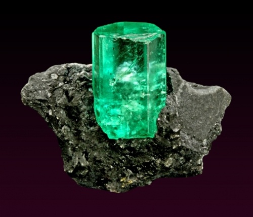 Learning Geology: Emerald