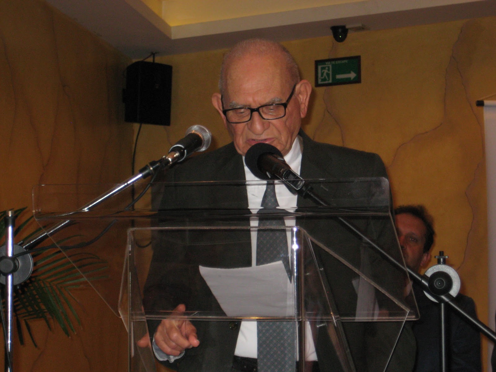 Del toro al infinito: Mérida: Discurso de Alfonso Ramírez / Decreto ...