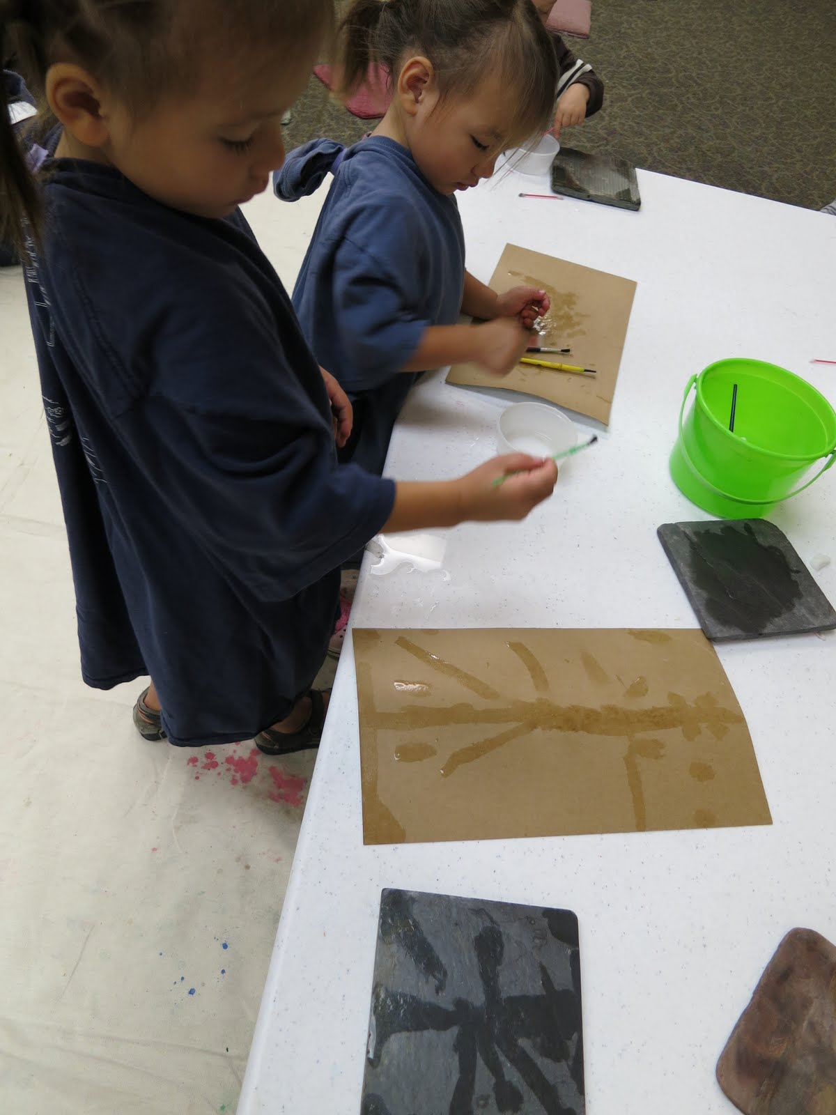 Toddler Art Class: Water Painting : library makers