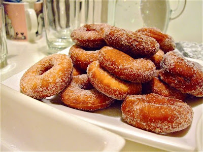 angenämt: JULAFTON OCH JULFIKA