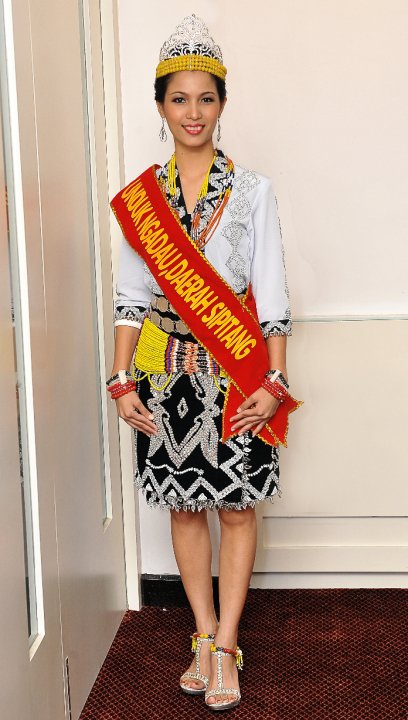 sabahan traditional costume