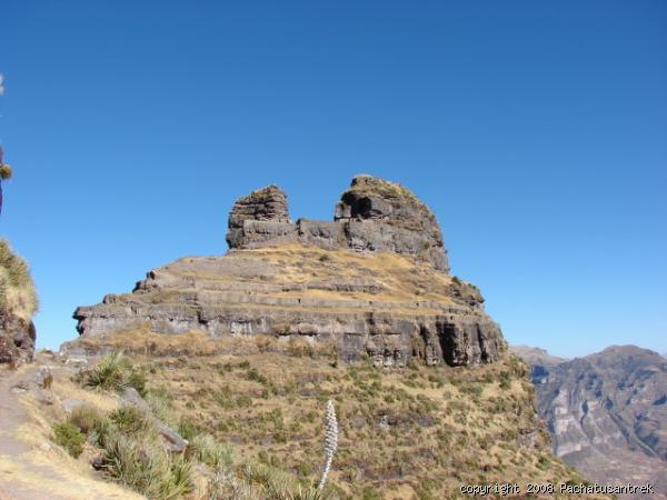 APUNTES - REVISTA DIGITAL DE ARQUITECTURA: Waqrapukara, espacio sagrado ...