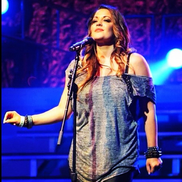 Shari Short: Shari rocks