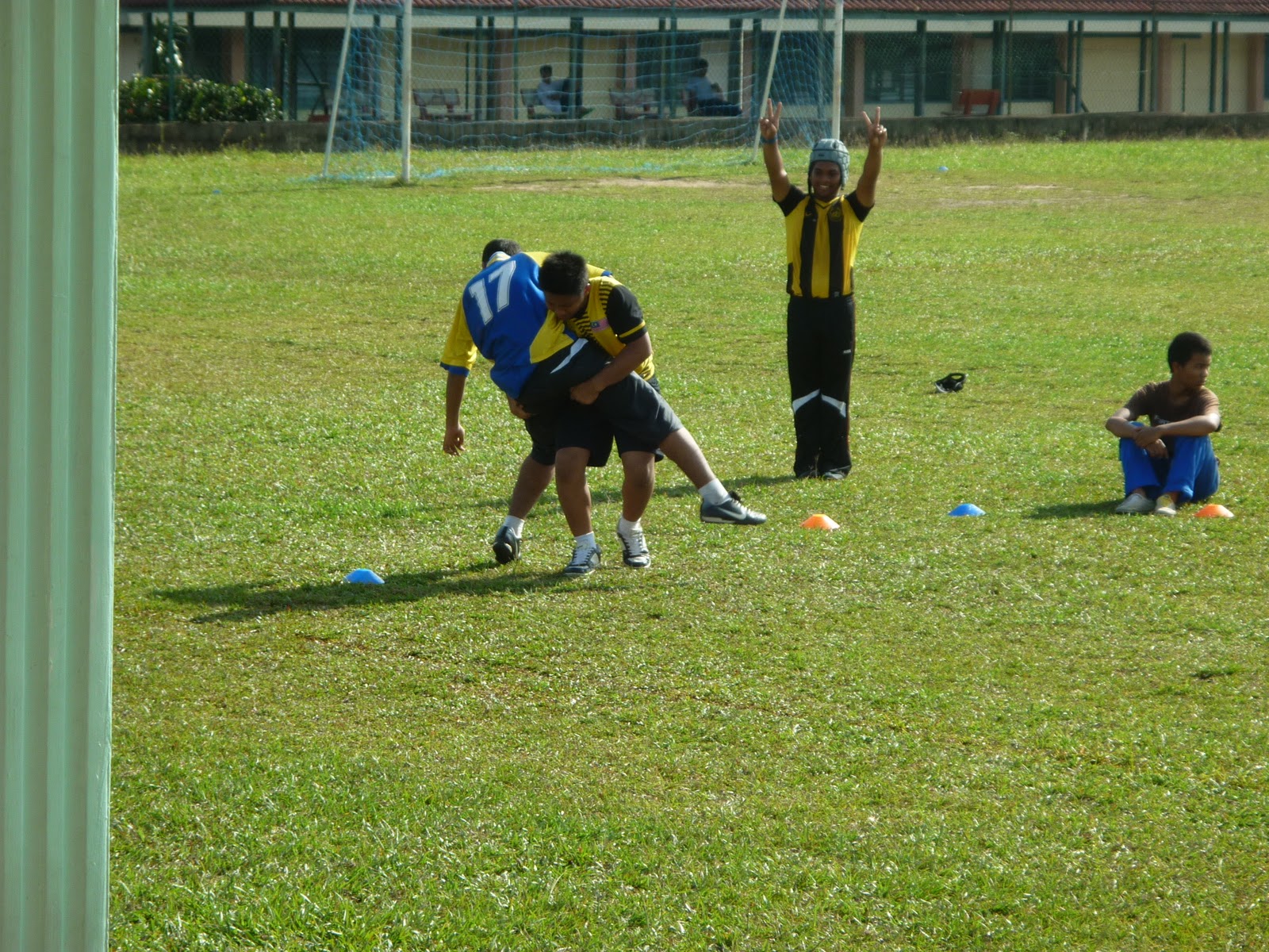 Berkunjung ke SMK Bandar Baru Uda