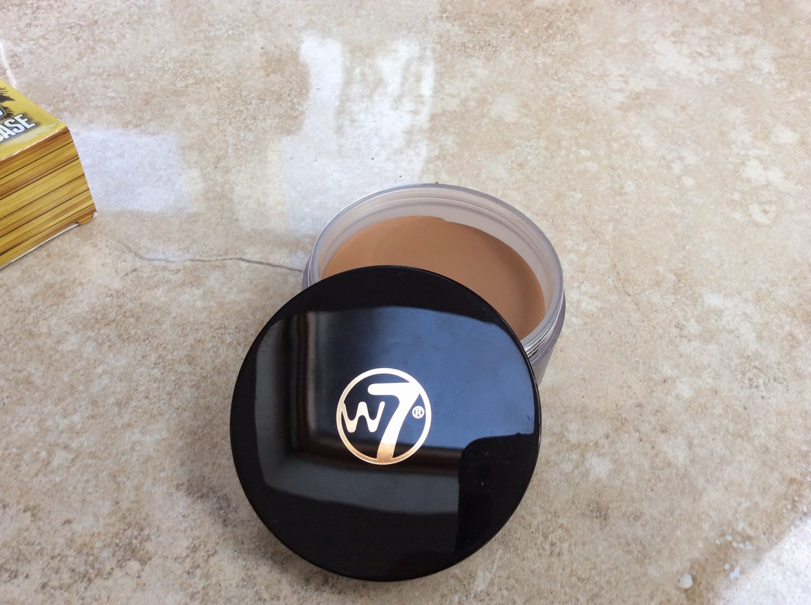 The Glamourelle : My Current Favourite Make-Up Brand: W7!