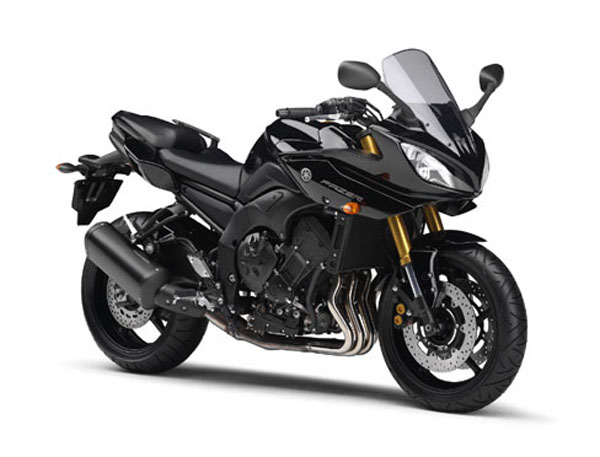 Fast Havey Bikes: Yamaha Fazer Black Latest 2012