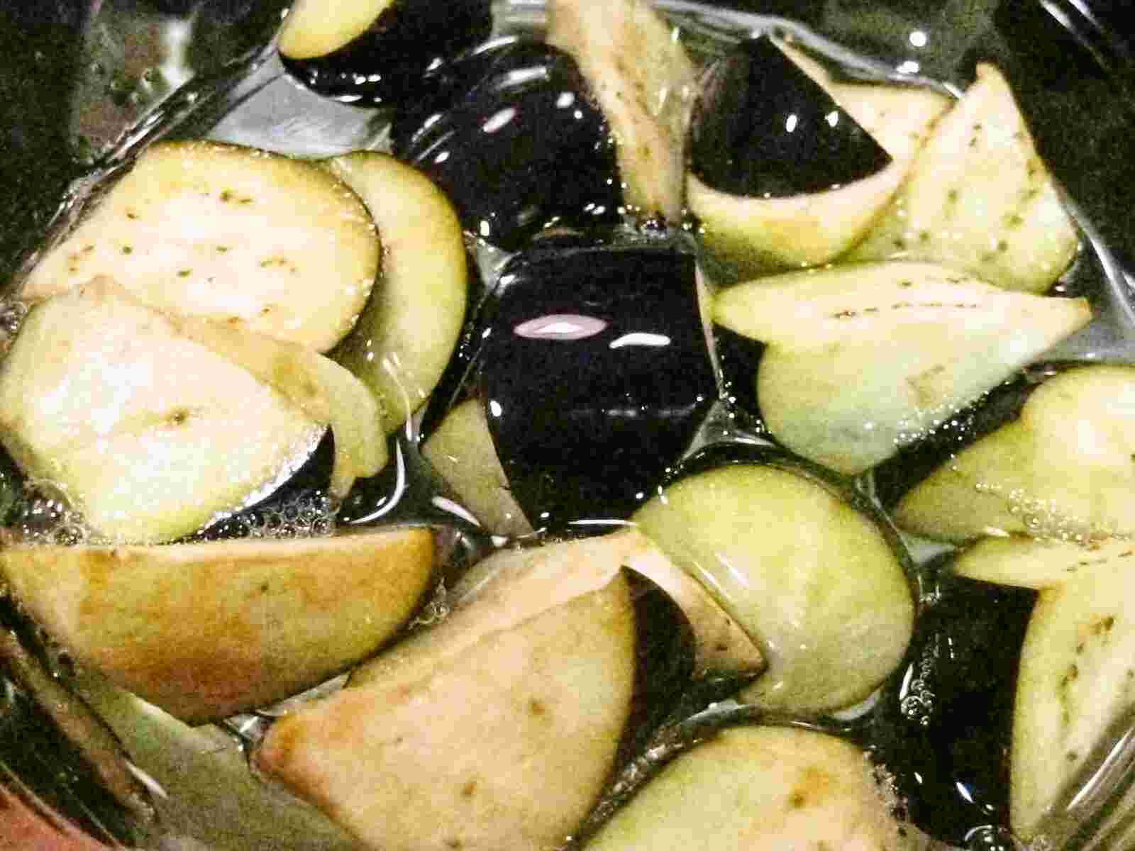 Recipes for Tom: Nasu to kobashira no XO-jan itame / eggplant and bay ...