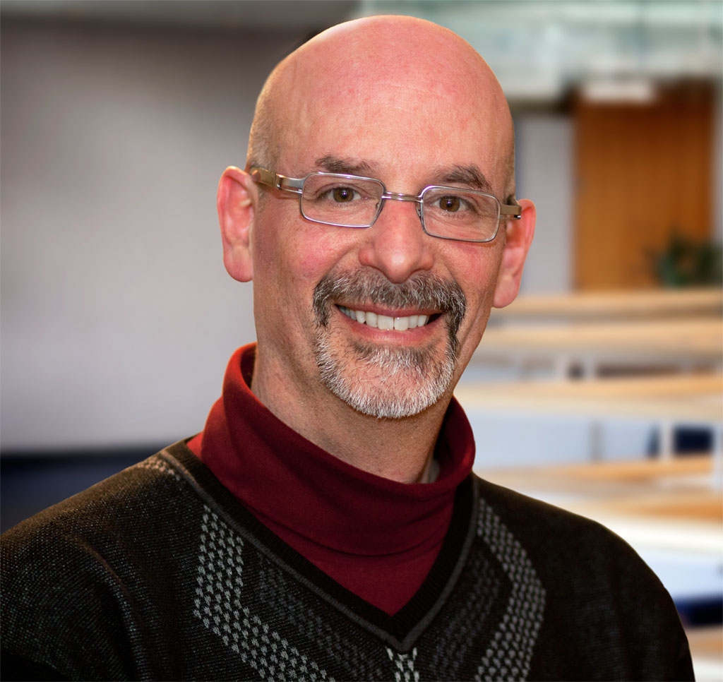 Interview with Michael Charney, author of 'Chasing Glenn Beck' - The ...