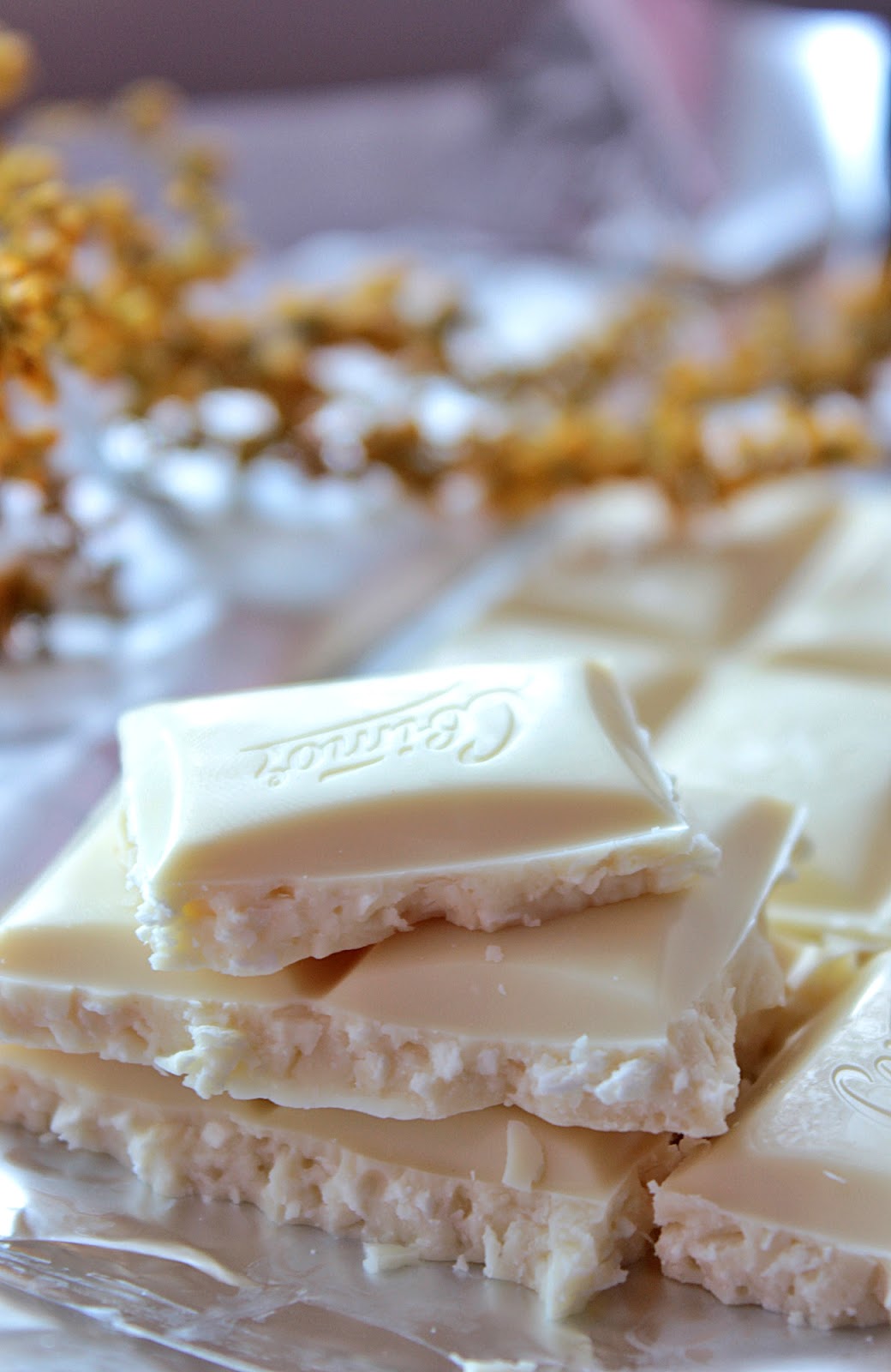 Svitoch with coconut: MEMOL