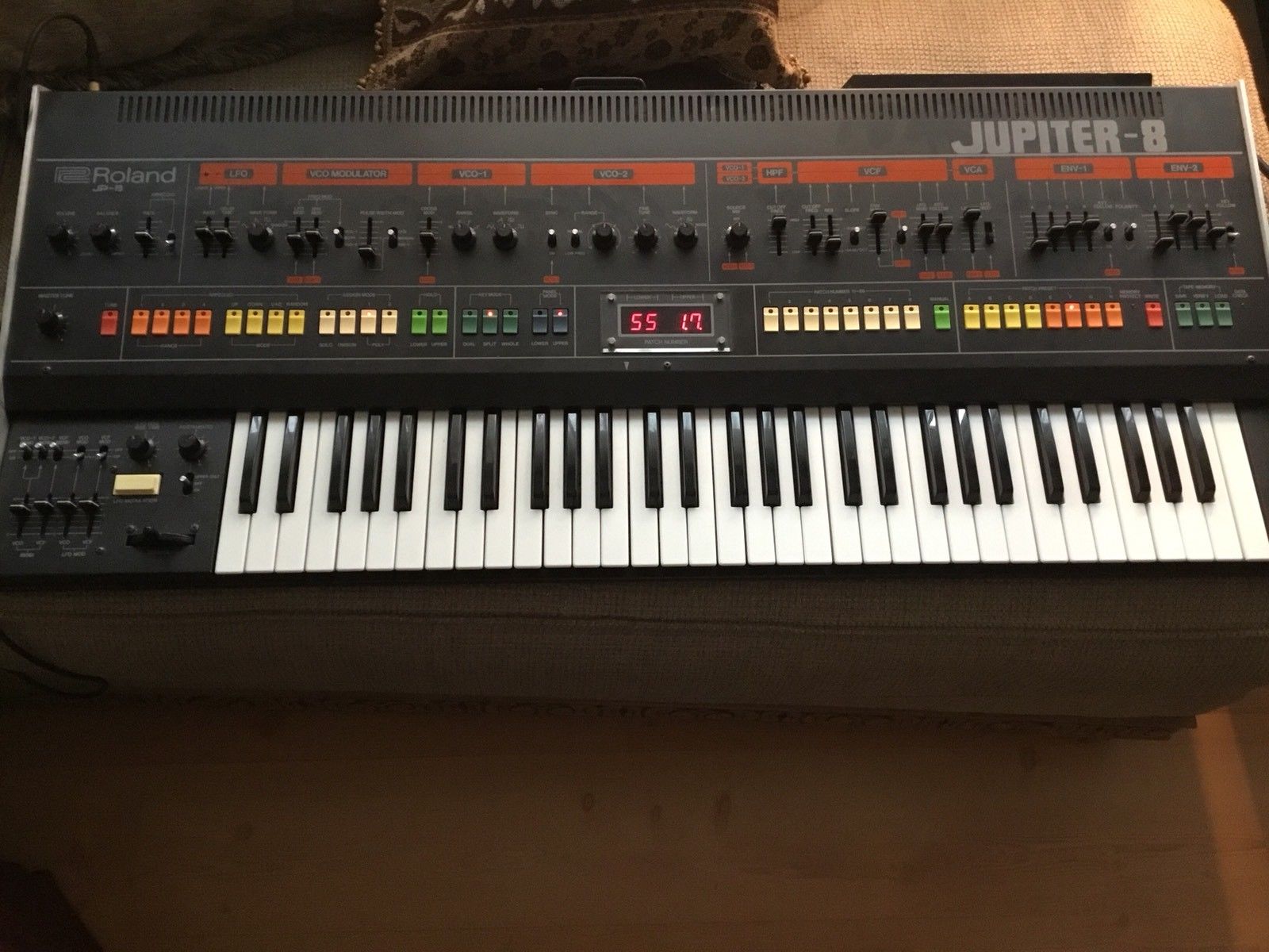 MATRIXSYNTH: Roland Jupiter 8 Keyboard Synthesizer SN 282893