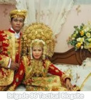 Fashionable: Pakaian Bundo Kanduang