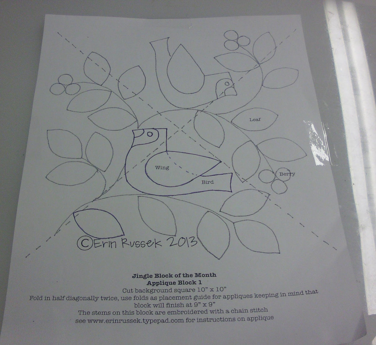 Shawkl Designs: Jingle BOM - Applique Block #1