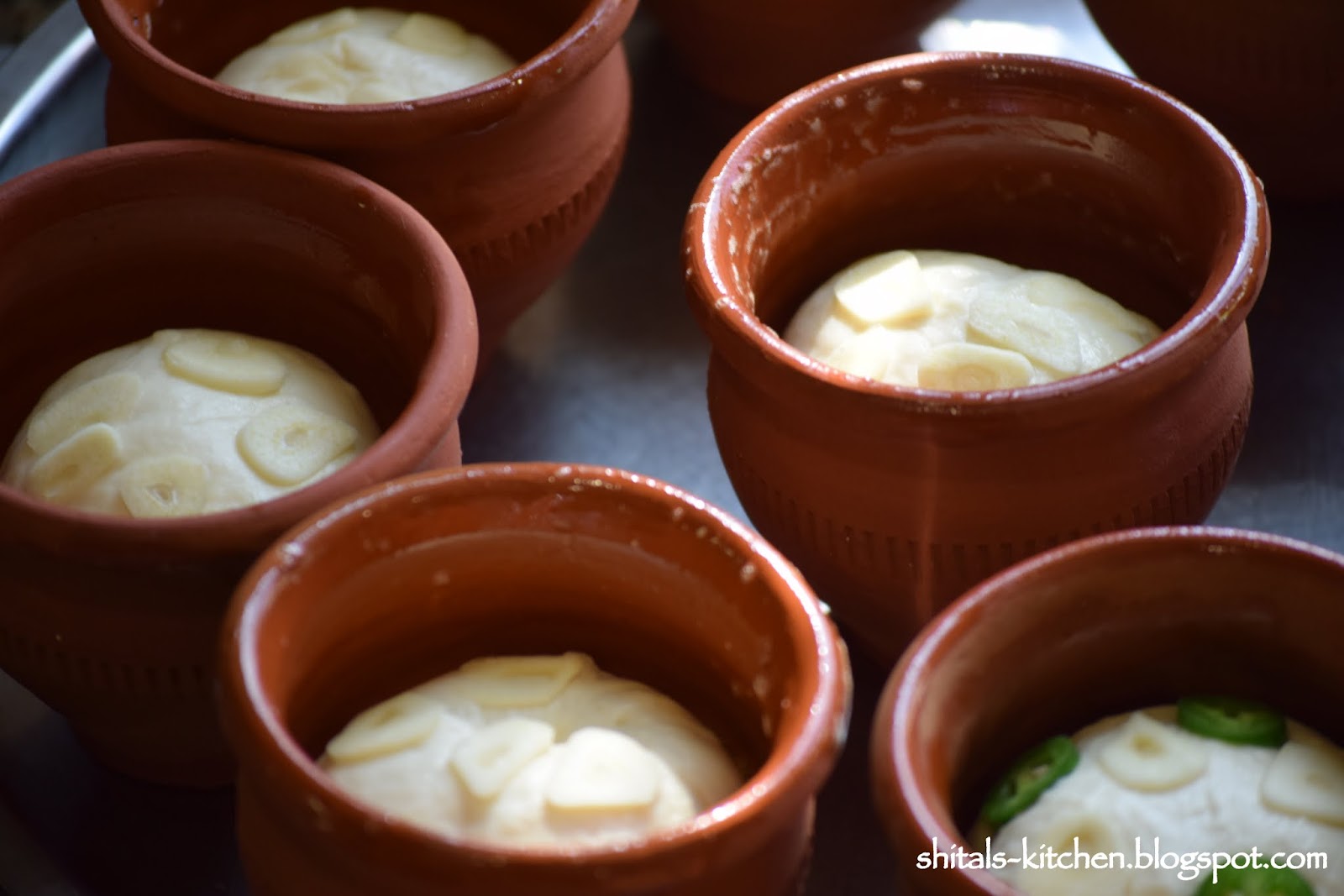 Shital's-Kitchen: Claypot Bread