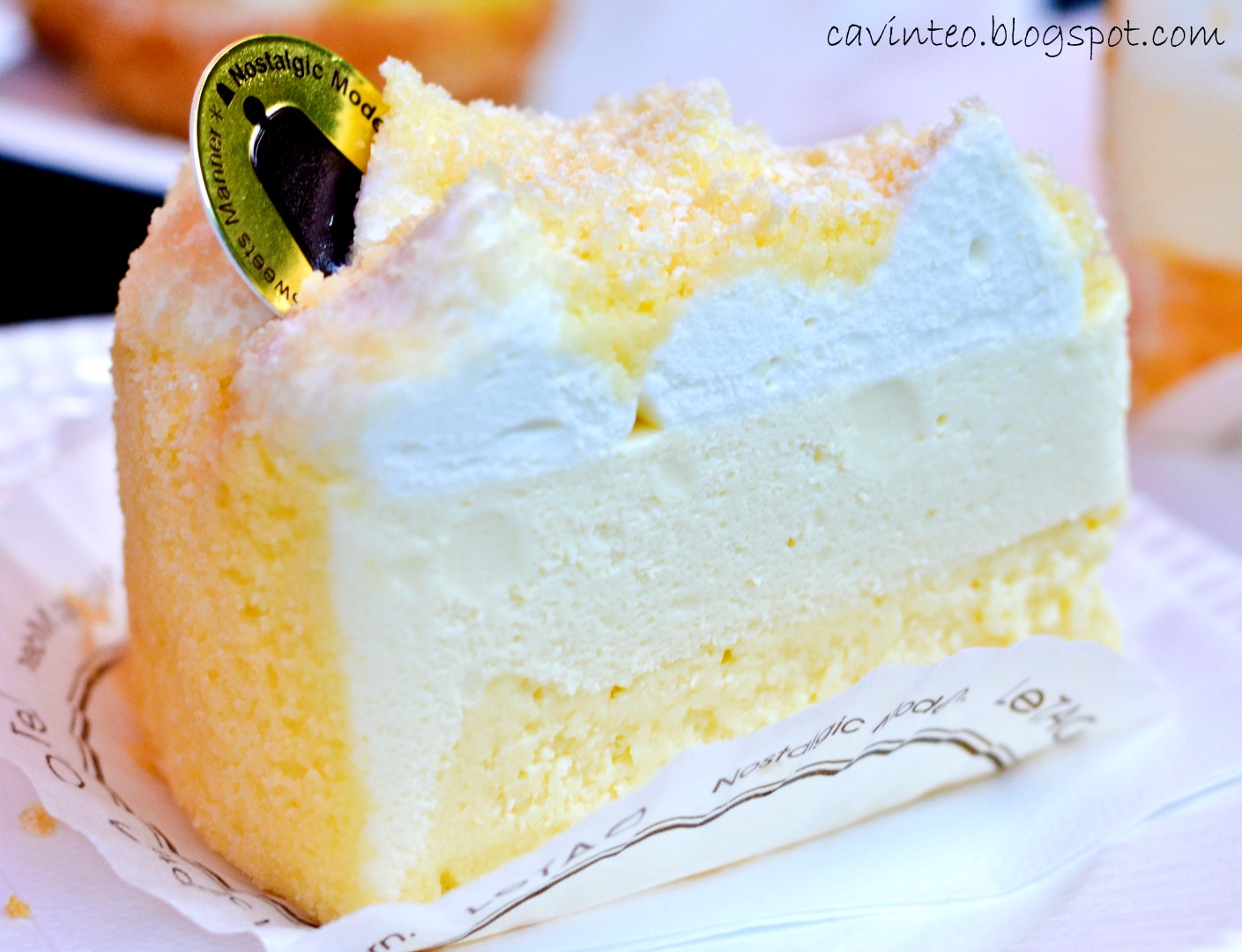 Entree Kibbles: LeTAO Cheese Cake Lab along Sakaimachi Street - Double ...