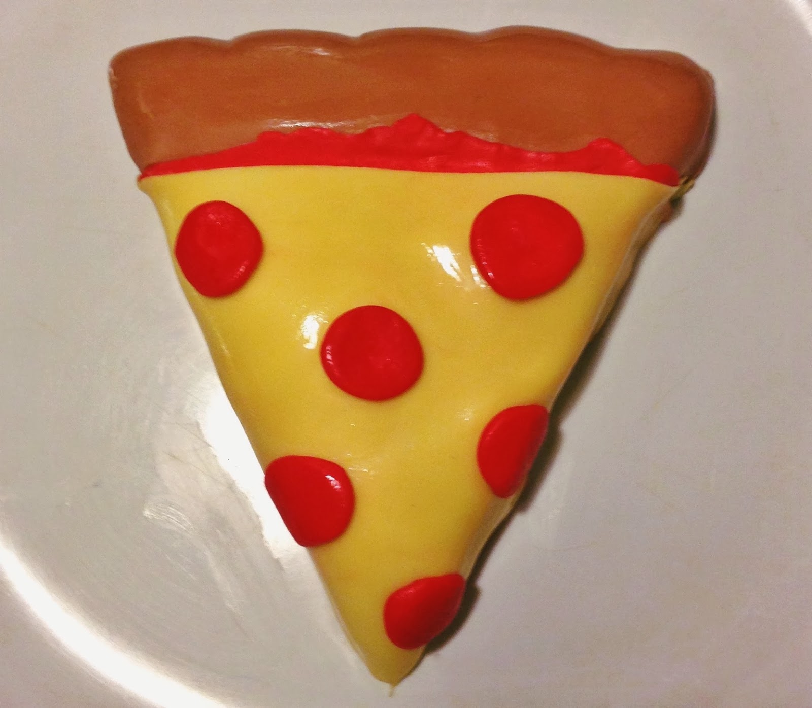 kristiecakes: How to... Make a "Pizza Slice" cake