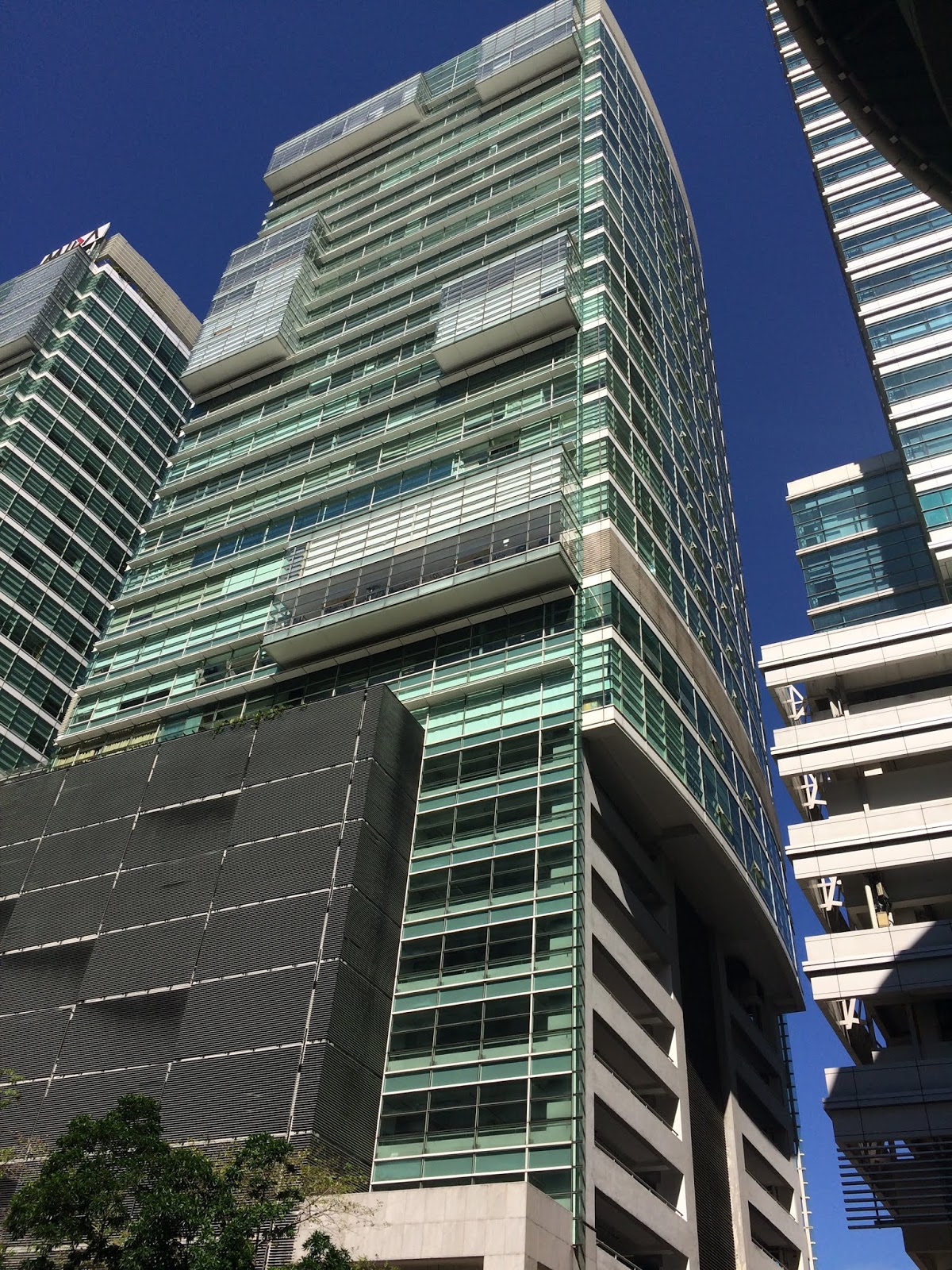 Kuala Lumpur Walk Pics : Kuala Lumpur: From KL Sentral to Menara SSM ...