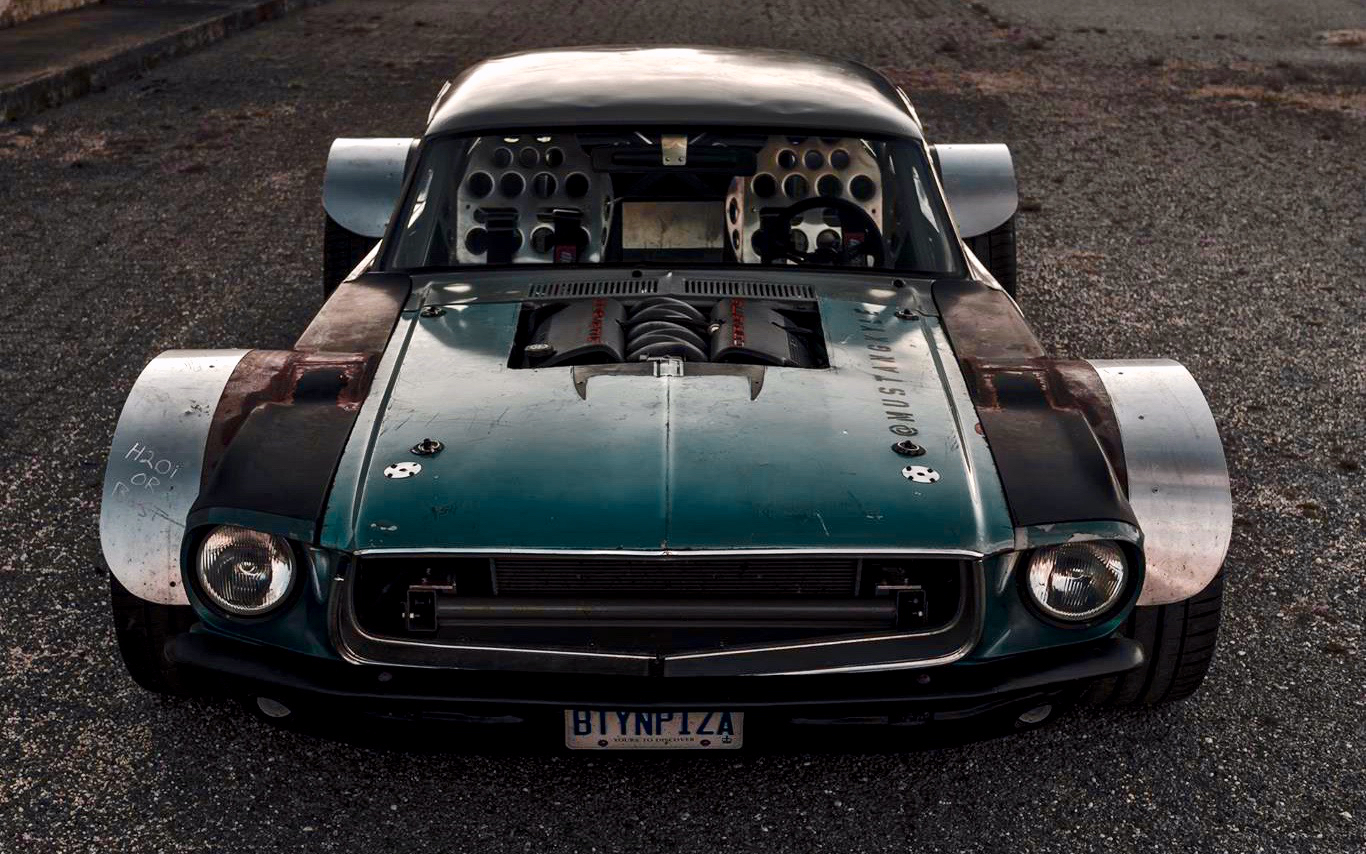 Mustang V8 - Inazuma café racer