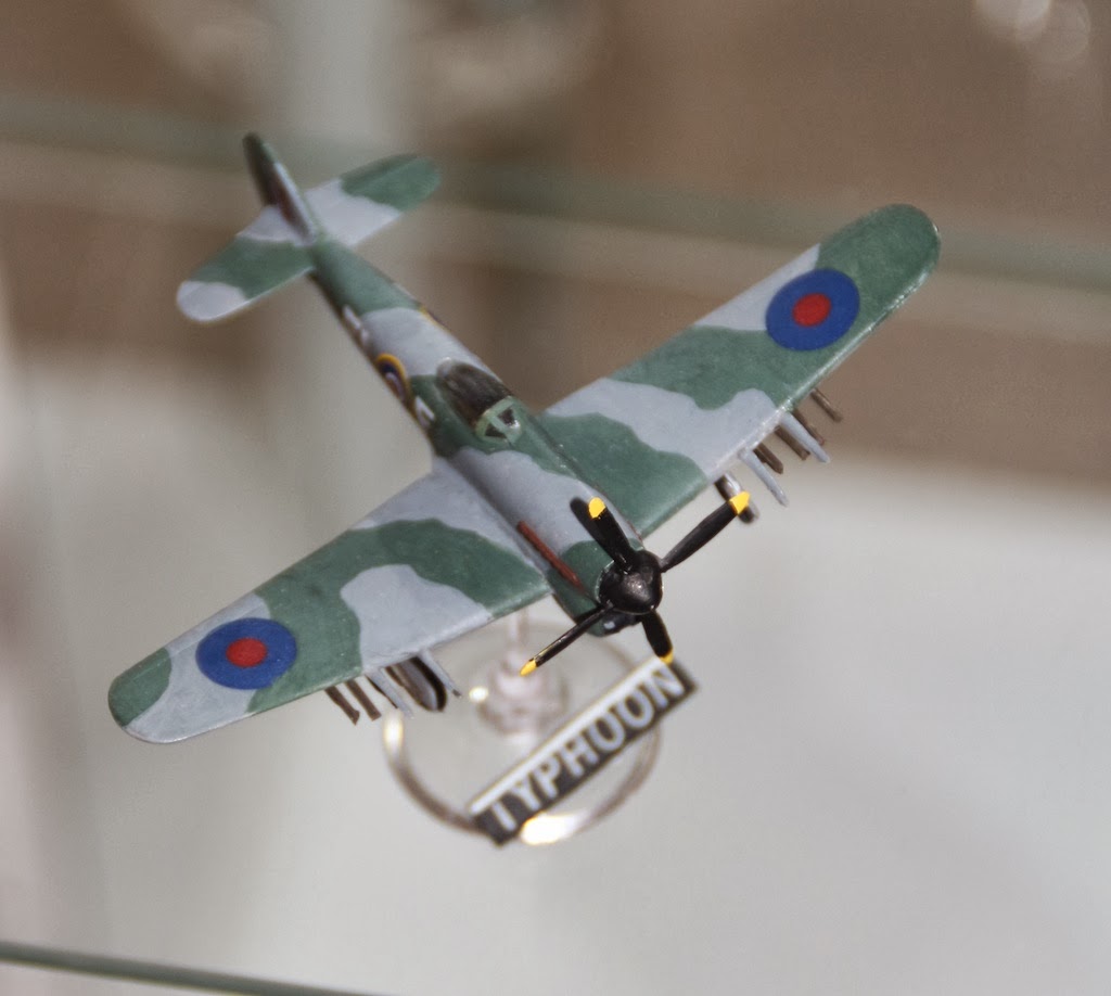 Revell 1/144 Micro-Wings Hawker Tempest - 1:144 Scale Group Build ...