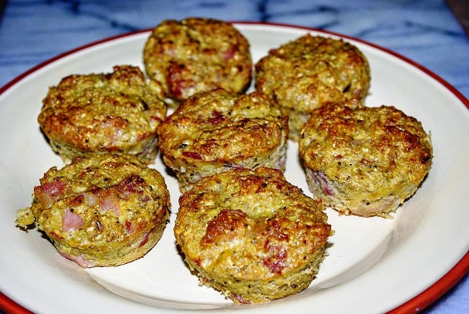 LEKKER RESEPTE VIR DIE JONGERGESLAG: SAVOURY MUFFINS (WITH CAULI-RICE)