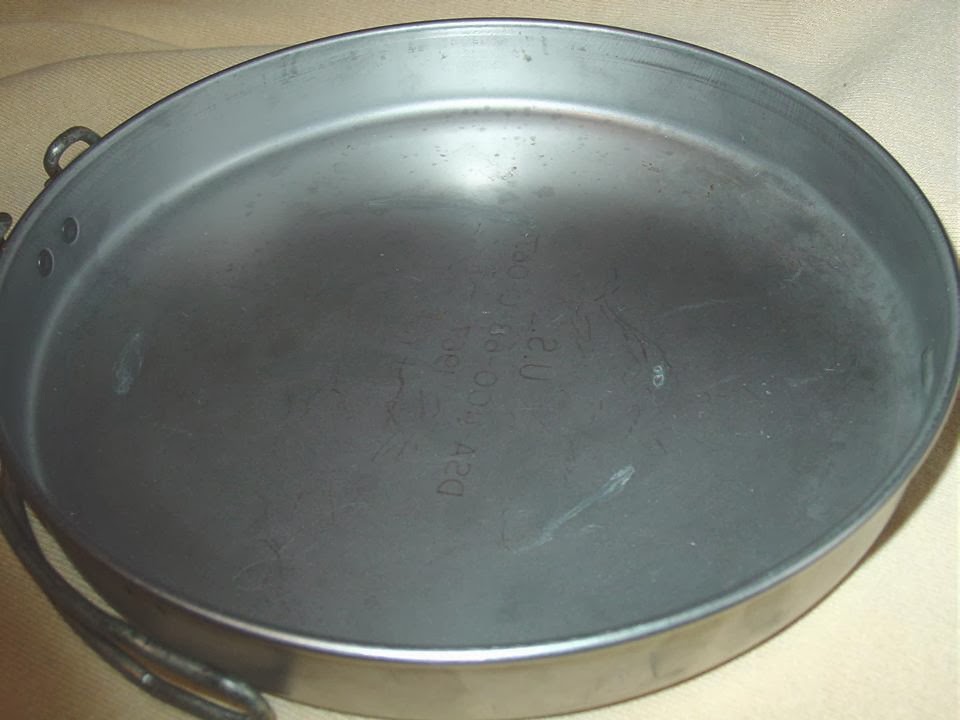 Webbingbabel: Military Mountain Cook Frying Pan 1967