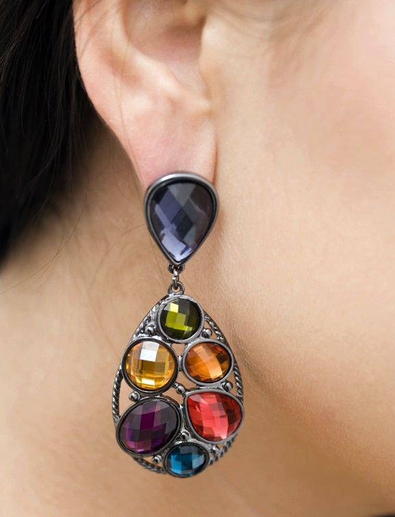 Anting-Anting Yang Membuat Telinga Menjadi Kendur