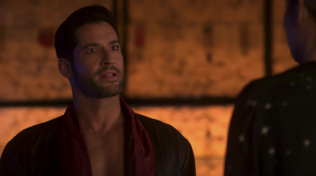 ausCAPS: Tom Ellis shirtless in Lucifer 4-10 "Who's da New King Of Hell?"