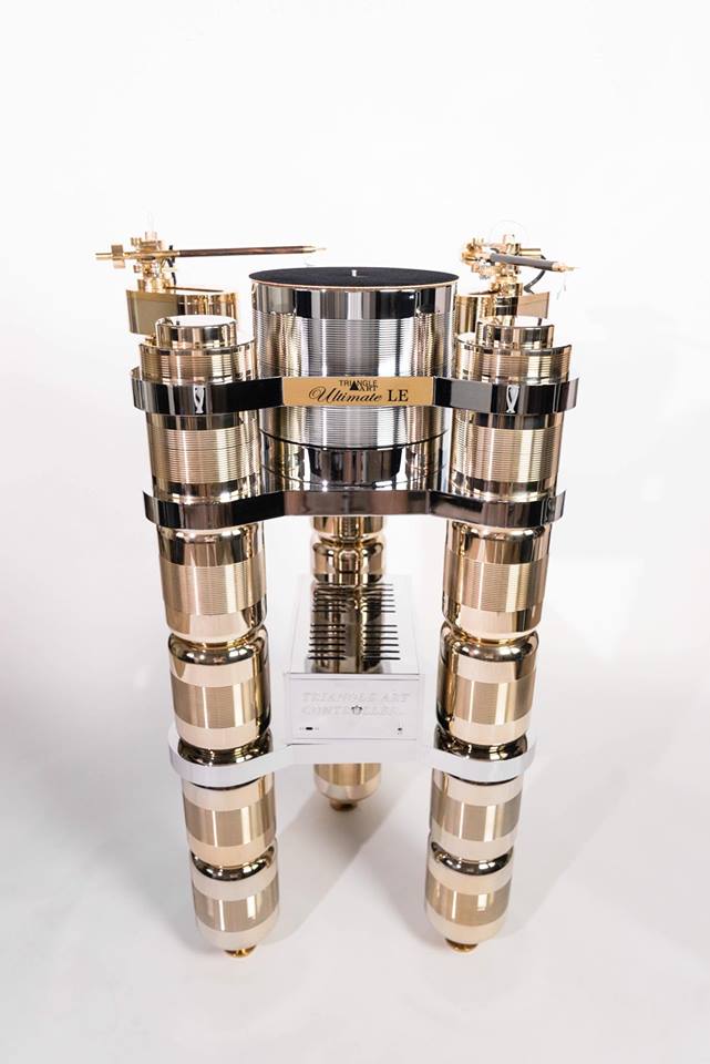 TRIANGLEART ULTIMATE LE AND MASTER REFERENCE TURNTABLE – M & S ...