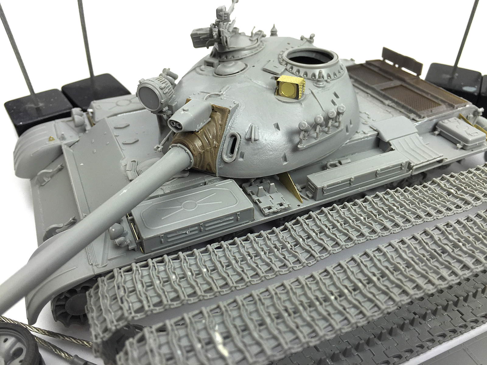 The Modelling News: Build review Pt II: Takom’s 1/35 Type 69-II Iraqi ...
