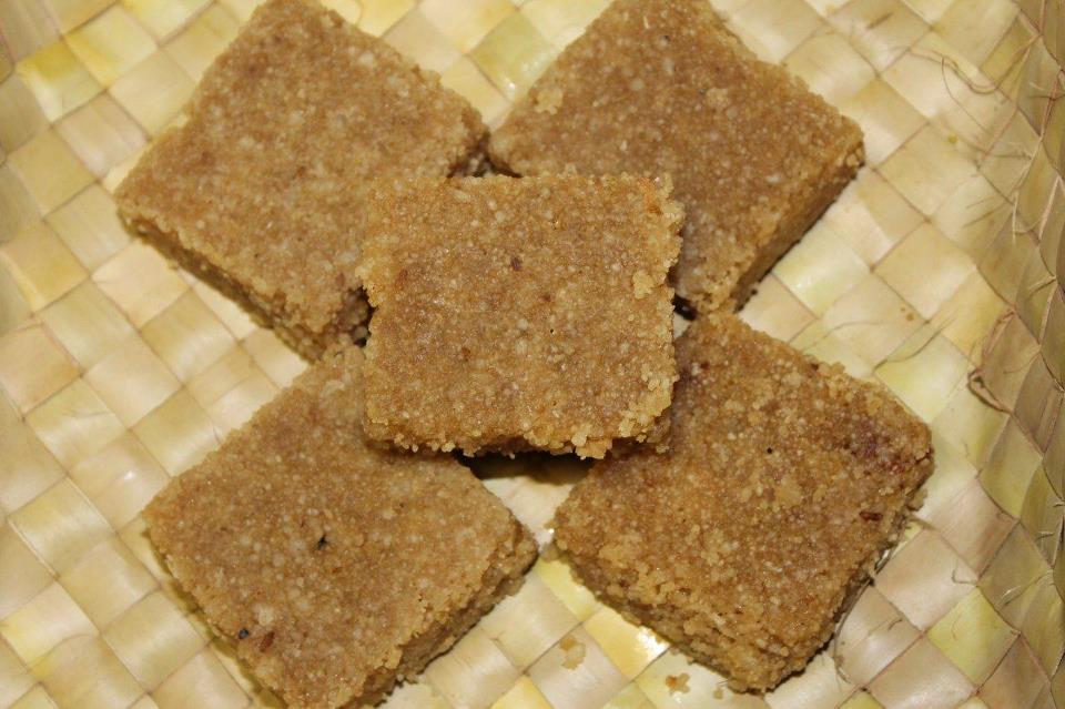 කටු අකුල : වැලිතලප