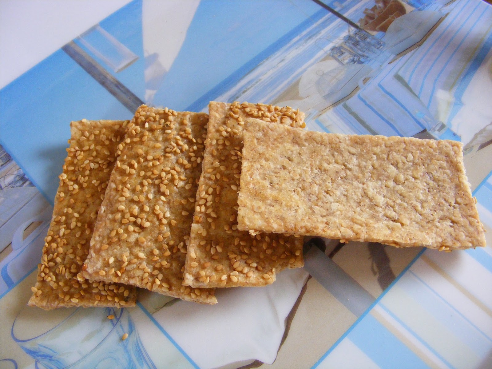 Koken in de Brouwerij: Crackers (Daring Bakers juli)