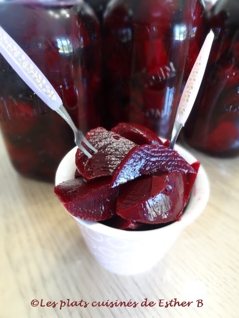 Les plats cuisinés de Esther B: Betteraves marinées sucrées