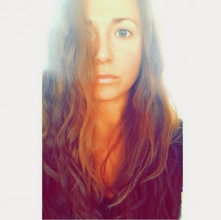 Get Familiar: Alicia Cook – the alicia cook