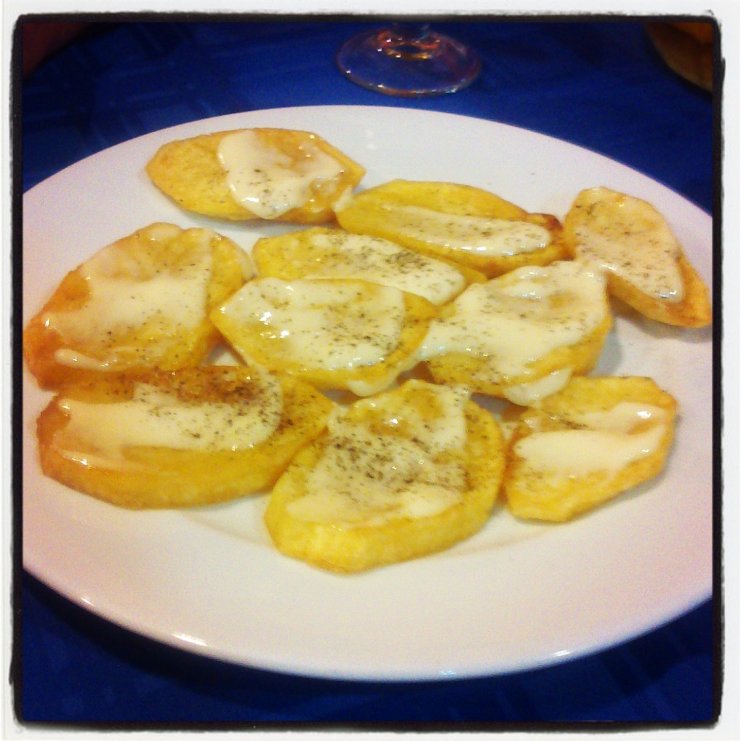 Yummy chummy food & happy life