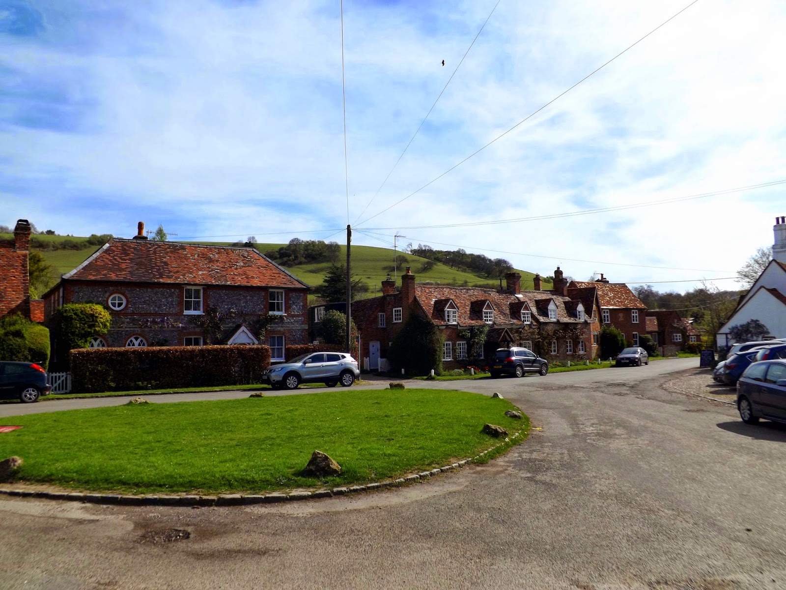 My Adventures 2: Turville,Fingest,Skirmett Circular walk and Henley on ...