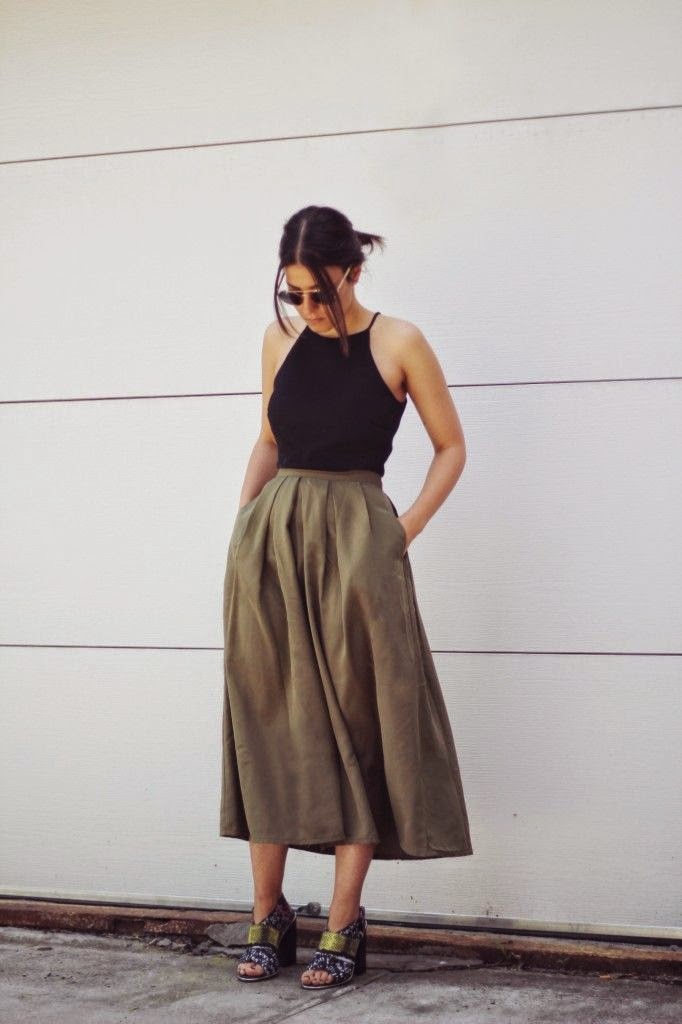 How To Wear Olive Green