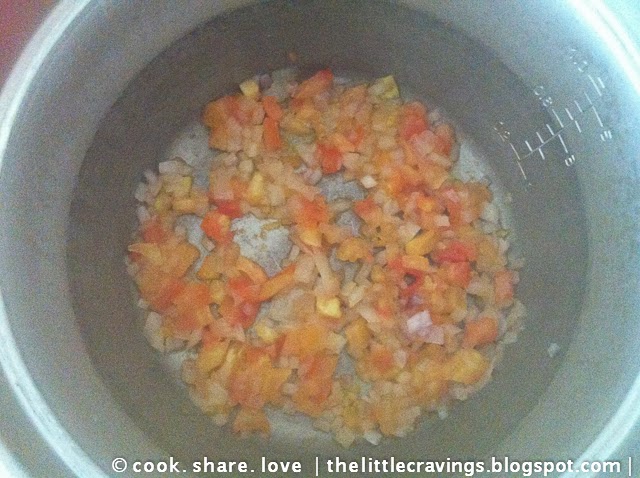 How to Cook an Omelette with the Rice Cooker ~ cook. share. love