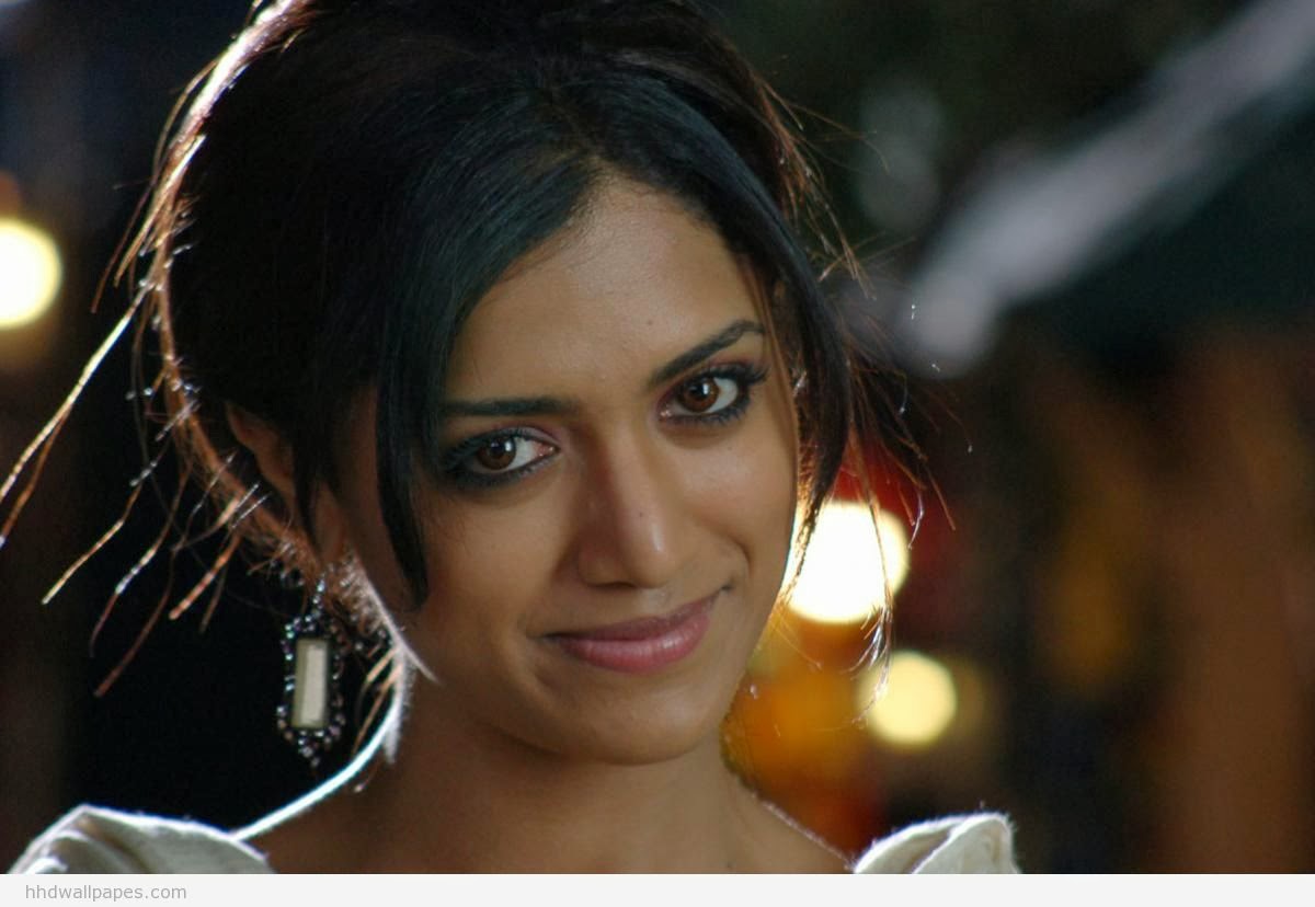 Malayalam Actress Mamta Mohandas News And Wallpapers - Everything 4u