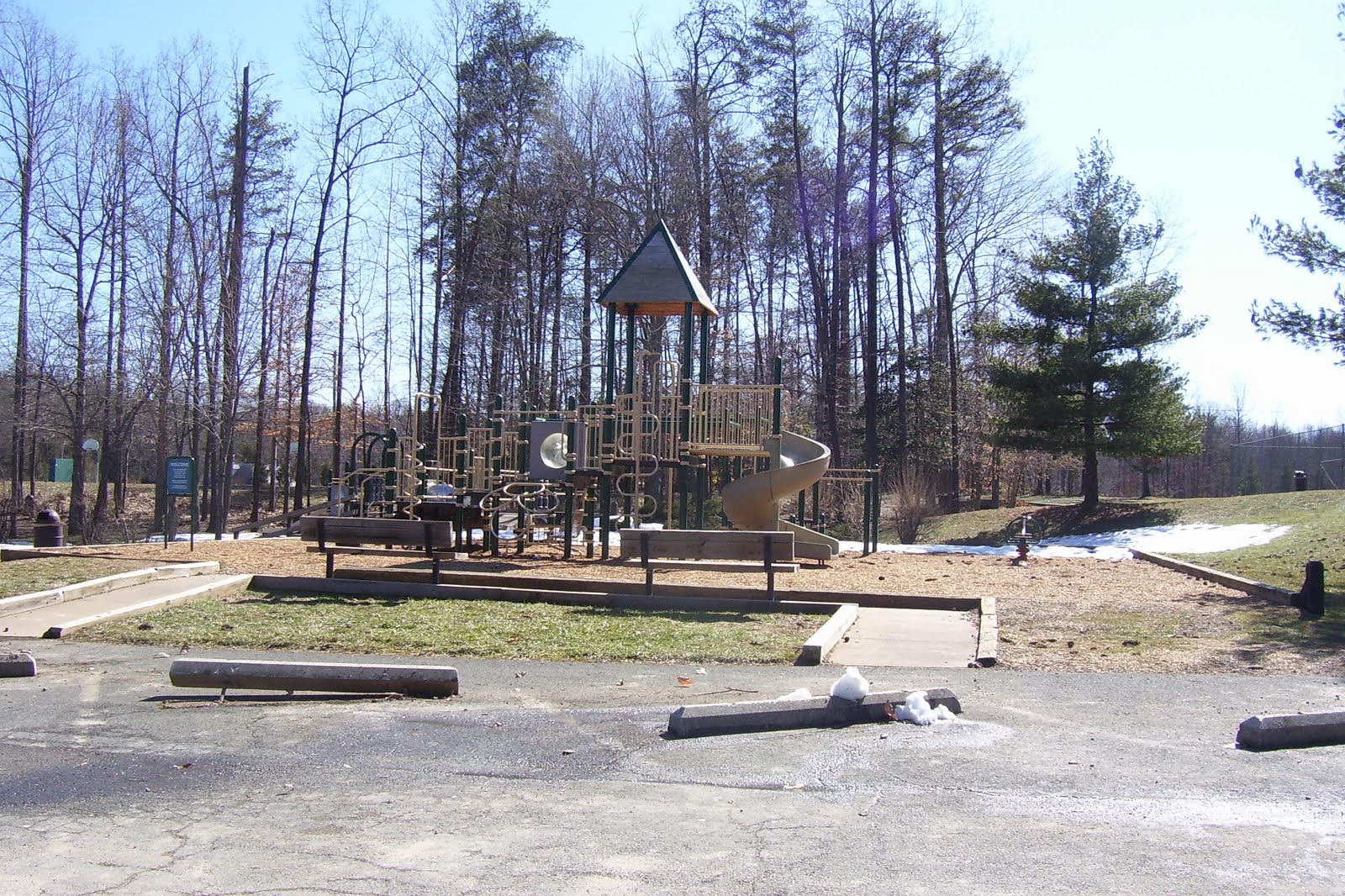 Montclair Home: MONTCLAIR AMMENITIES