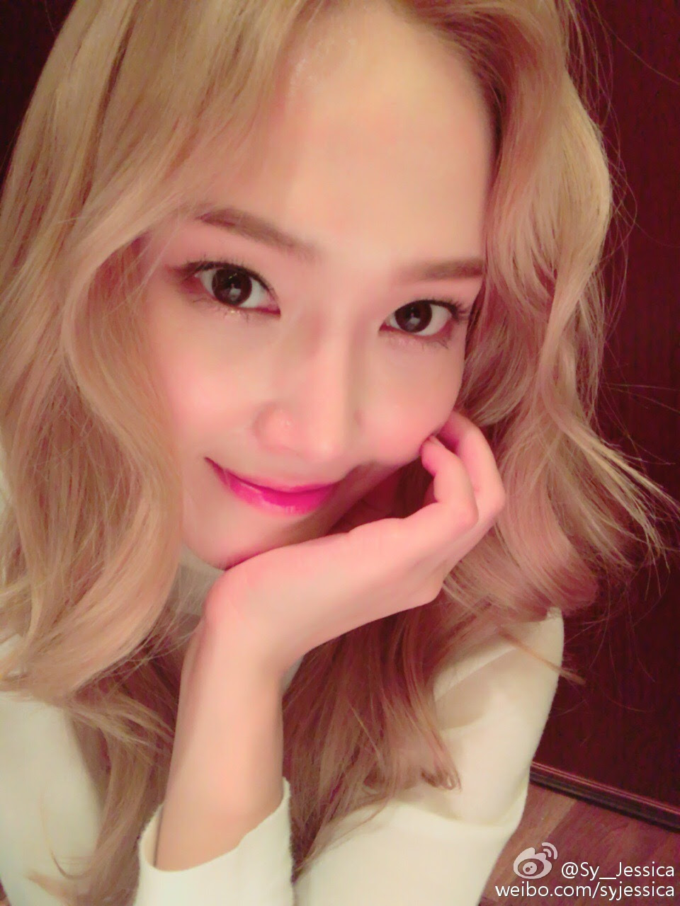 Good night from the lovely Jessica Jung! - Wonderful Generation