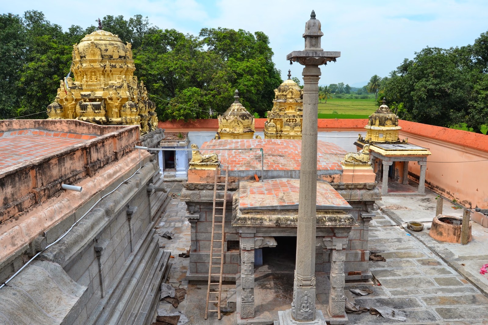 Tamilnadu Tourism: Adhinathar Jain Temple, Poondi, Arani, Thiruvannamalai