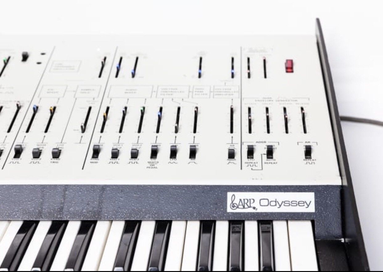 MATRIXSYNTH: Vintage White Arp Odyssey Modified MKI 2800 Synthesizer w ...