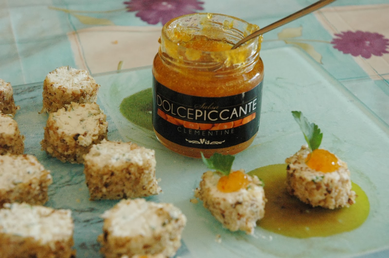 Pasticci in Famiglia: Tronchetti di formaggio e noci al cucchiaio