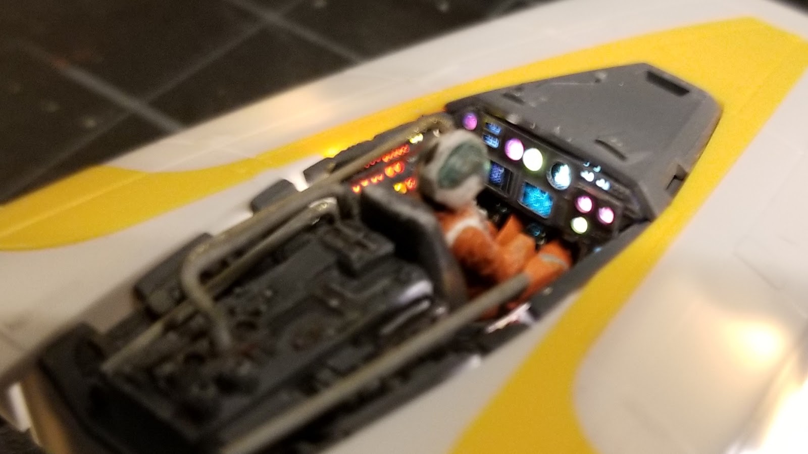 Bandai Y-Wing Starfighter Model Build: Pt III Cockpit Lighting and Painting