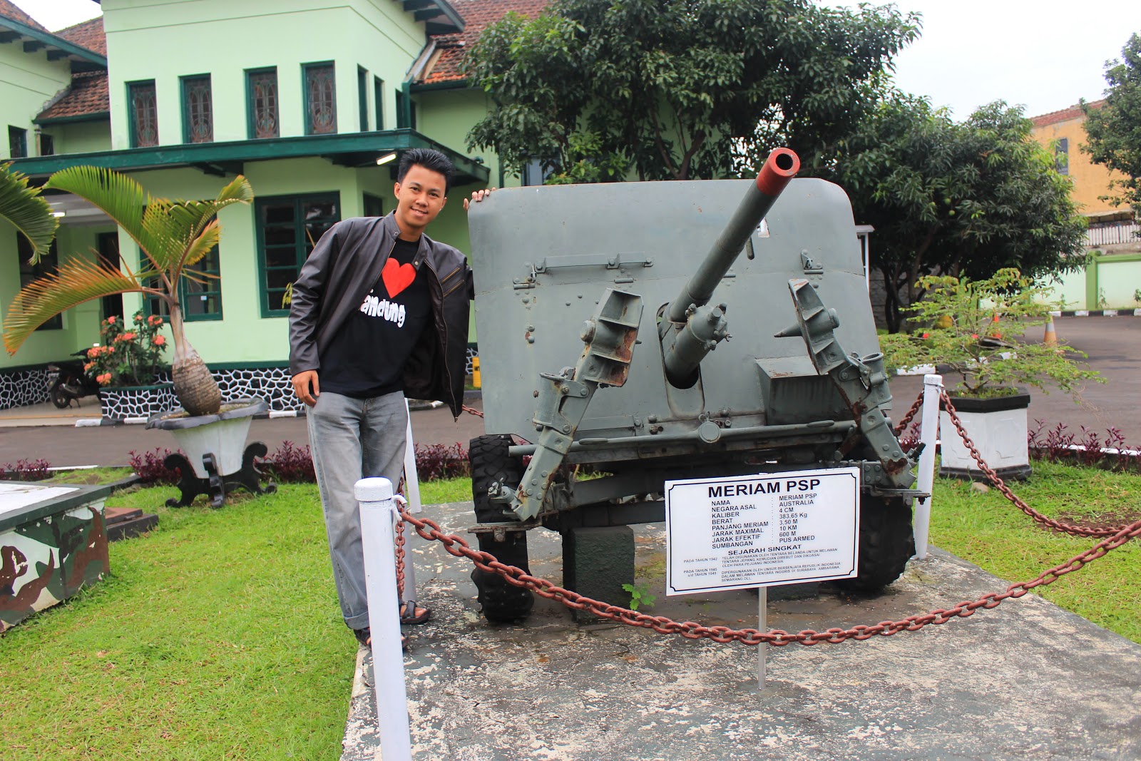 Rants and praises? C'est la vie!: Liburan di Bandung 2012 - Hari Keempat