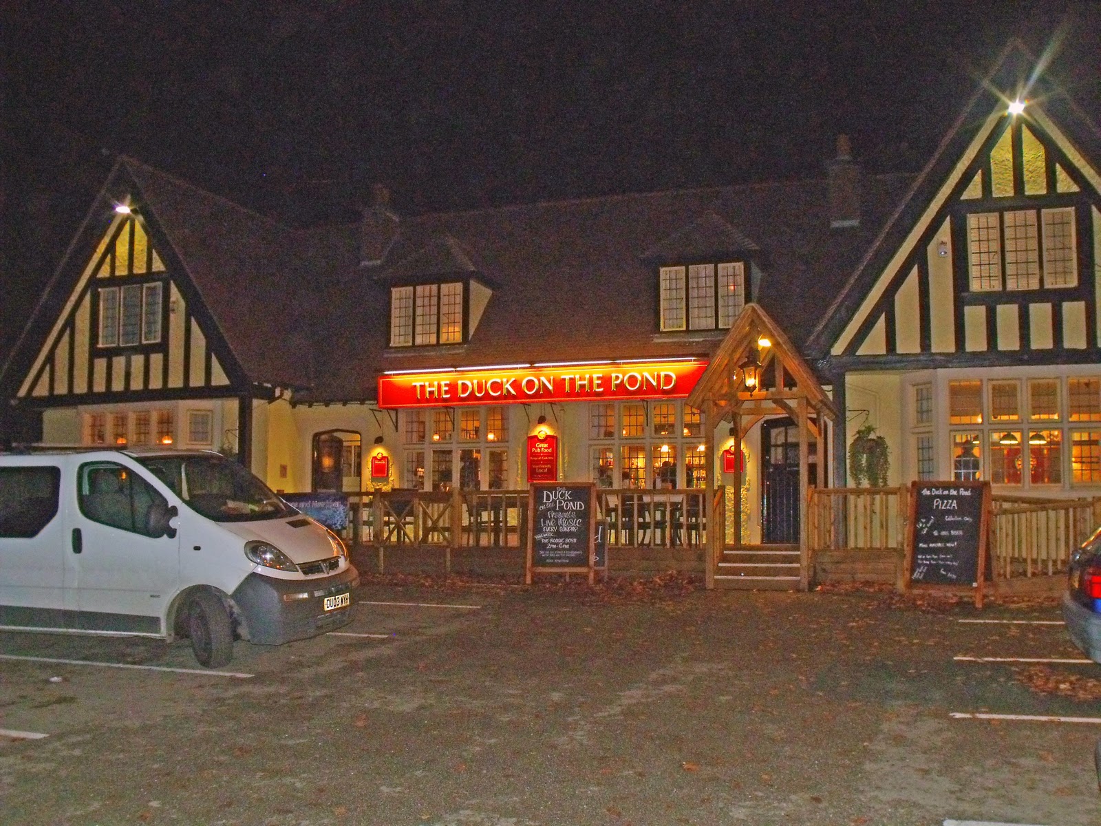 Pubs: Then & Now: #047 The Duck on the Pond, Long Itchington, Warks ...